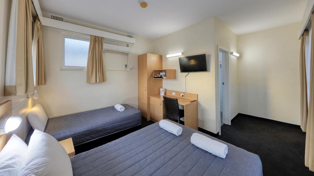 Cowra Motor Inn:Home